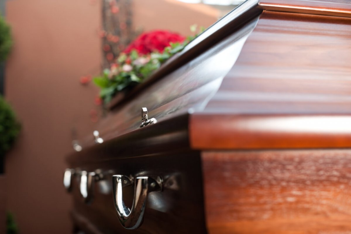 Why A Grieving Mother Chose To Become A Funeral Director The Walrus why-a-grieving-mother-chose-to-become-a-funeral-director-the-walrus